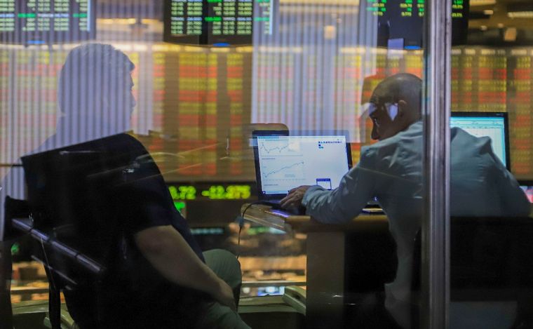 Trepan las acciones y los bonos argentinos - Noticias - Cadena 3 Argentina