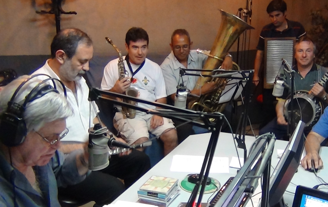 La Small Jazz Band adelantó su show en Viva la Radio - Noticias ...