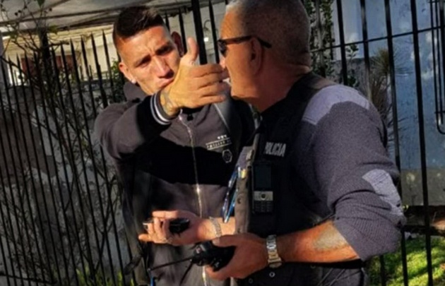 Centurión cruzó en rojo y se negó a un test de alcoholemia : r/argentina