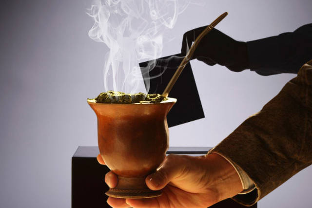 Un matecito? - Maravillas de este siglo - Cadena 3 Argentina