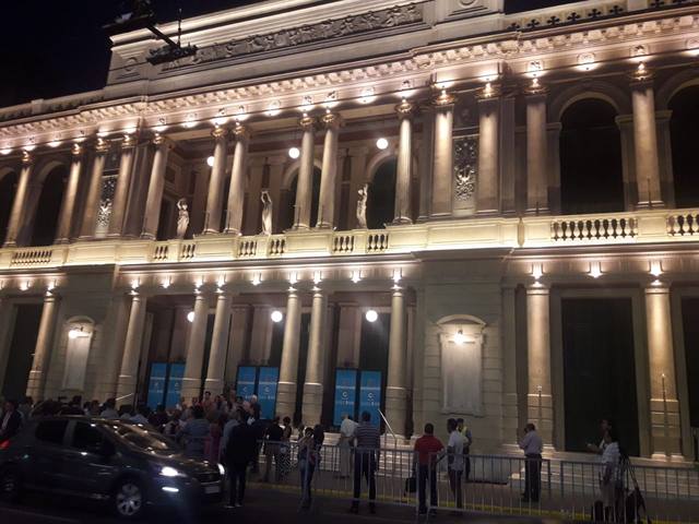 El histórico Teatro San Martín ya luce su remodelada fachada - Turno ...