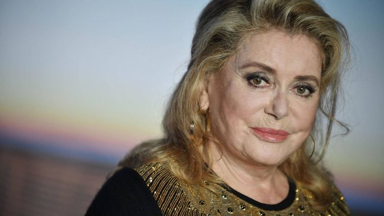 La actriz Catherine Deneuve sufrió un ACV - Noticias - Cadena 3 Argentina