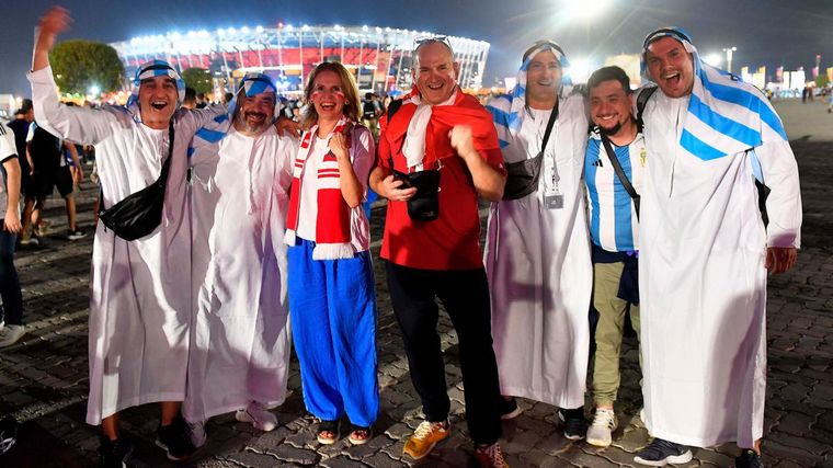 Argentina, local en el Estadio 974: las mejores fotos de los hinchas ... Argentina, local en el Estadio 974: las mejores fotos de los hinchas ...