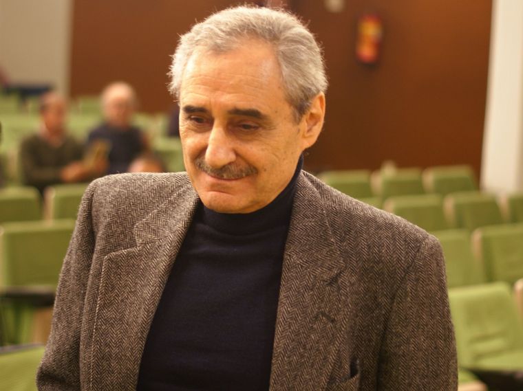 Ángel Cappa: “Me da bronca cómo explotan a Maradona” - La previa - La ...